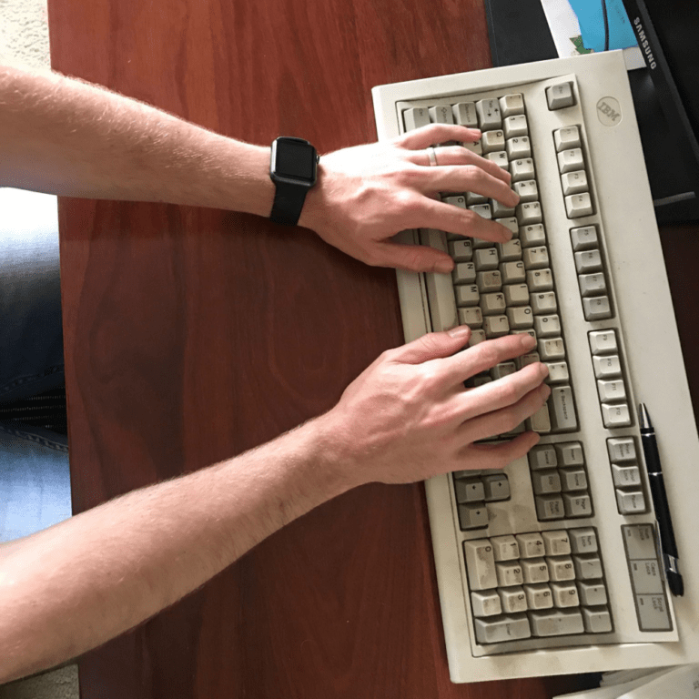 Is My Keyboard Causing My Neck And Arm Pain? | Bend + Mend ...